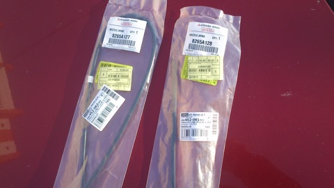 8265A127 Форсунка омывателя лобового стекла Mitsubishi | Запчасти на DRIVE2