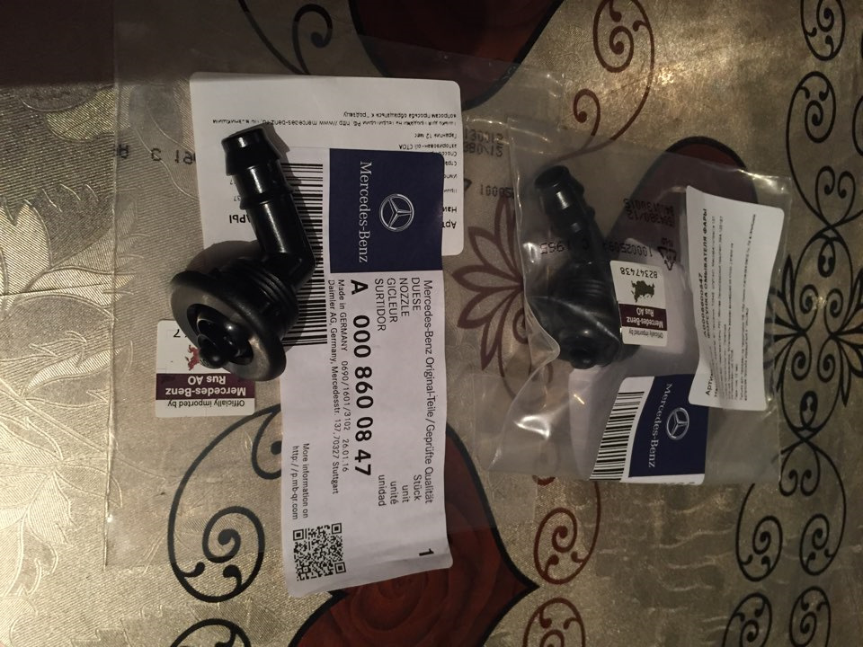 A0008600847 Форсунка омывателя фары Mercedes | Запчасти на DRIVE2