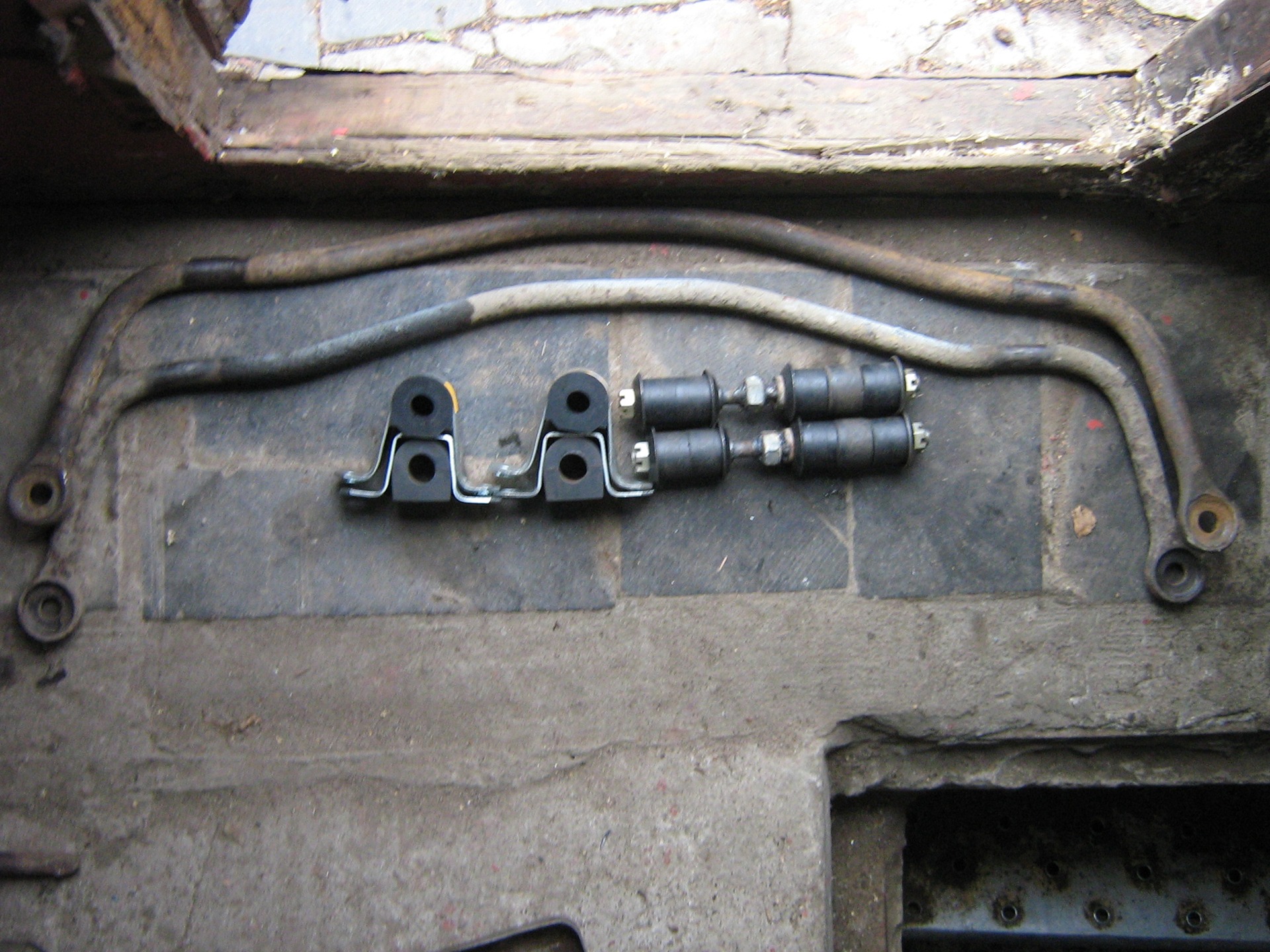 давно не писал, коей что, по мелоче, делал — ИЖ 21251, 1,8 л, 1982 года ...