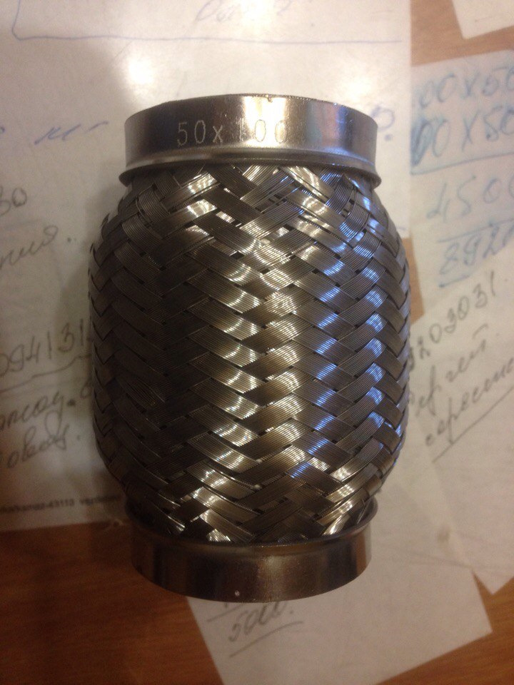 Замена гофры резонатора — Lada Приора хэтчбек, 1,6 л, 2013 года ...