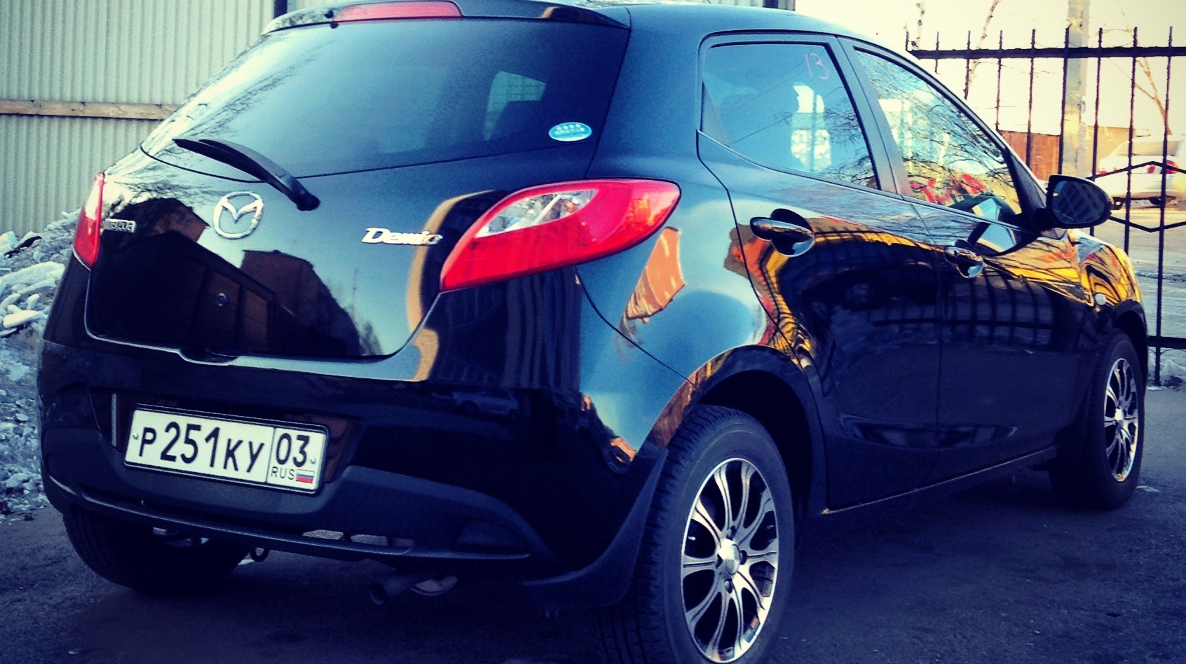 Mazda Demio (3G) 1.4 бензиновый 2009 | VLLBLVCK на DRIVE2