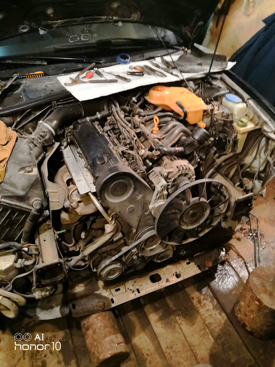 Замена ГРМ — Audi A4 (B5), 1,6 л, 2000 года | плановое ТО | DRIVE2