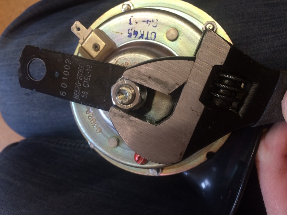 8652020300 Сигнал звуковой TOYOTA LEXUS | Запчасти на DRIVE2