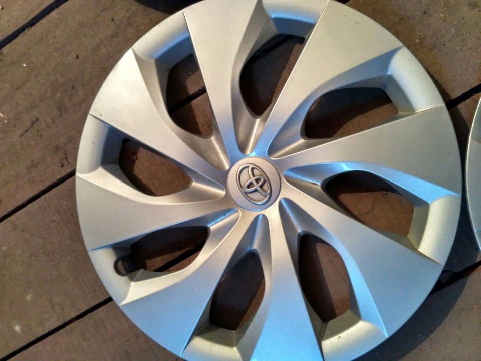 4260202410 Колпак колесный TOYOTA LEXUS | Запчасти на DRIVE2