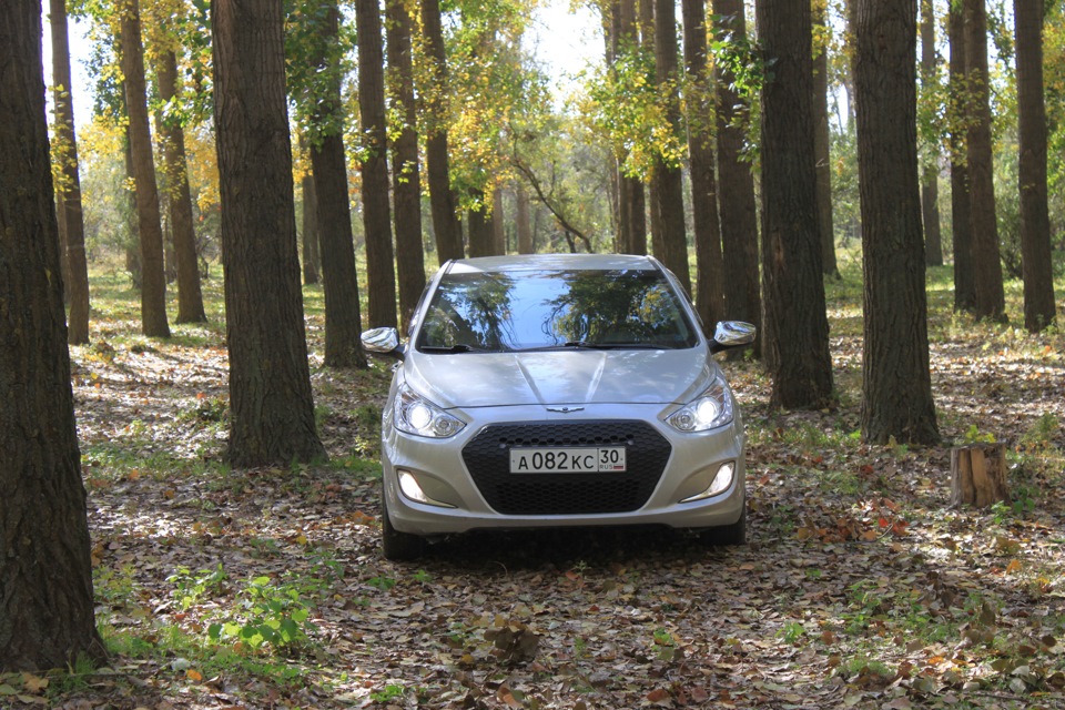 Понемногу всего. — Hyundai Solaris Hatchback, 1,6 л, 2011 года | аксессуары | DRIVE2