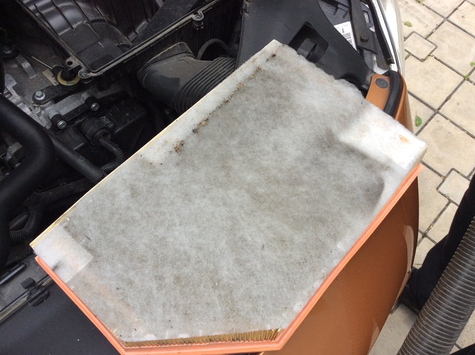 Техничка. Замена воздушного фильтра — Volvo S60 (2G), 2 л, 2012 года ...