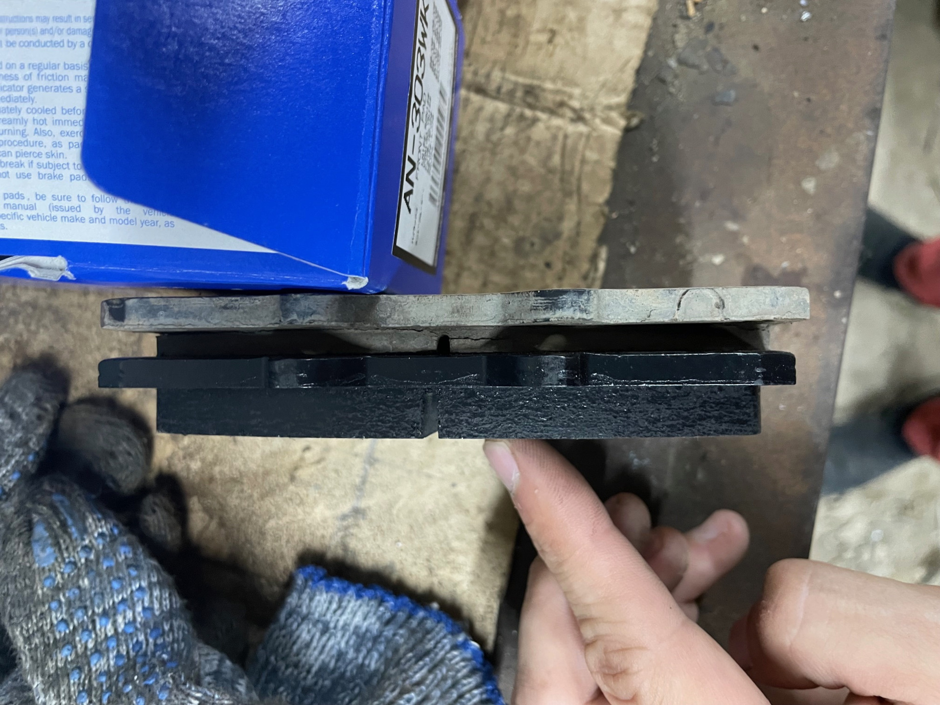 Передние колодки — Toyota Land Cruiser 70, 3,5 л, 1990 года | своими ...