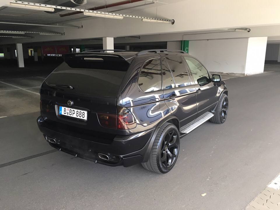 Проставки / расшерители на буммер — BMW X5 (E53), 4,8 л, 2005 года | колёсные диски | DRIVE2