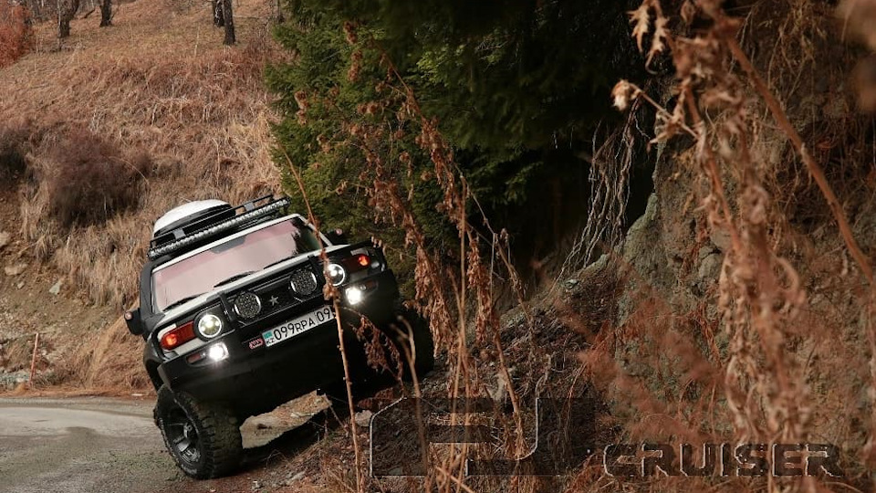 Будем пробовать Old Man Emu Light Suspension Kit — Toyota FJ Cruiser, 4 ...