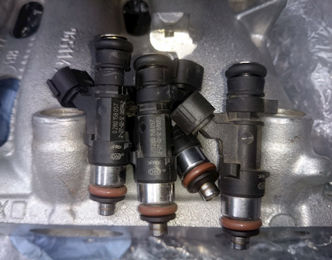 0280158057 Форсунка бензиновая BOSCH | Запчасти на DRIVE2