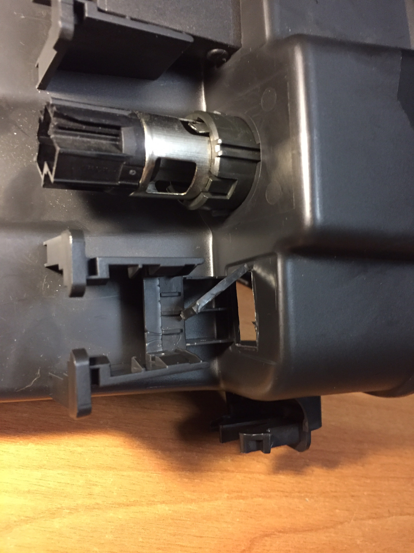 Врезал USB — Opel Astra J, 1,4 л, 2012 года | электроника | DRIVE2