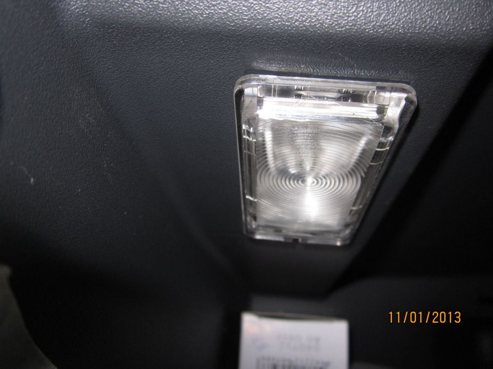 Подсветка перчаточного ящика — Renault Logan (1G), 1,6 л, 2012 года ...