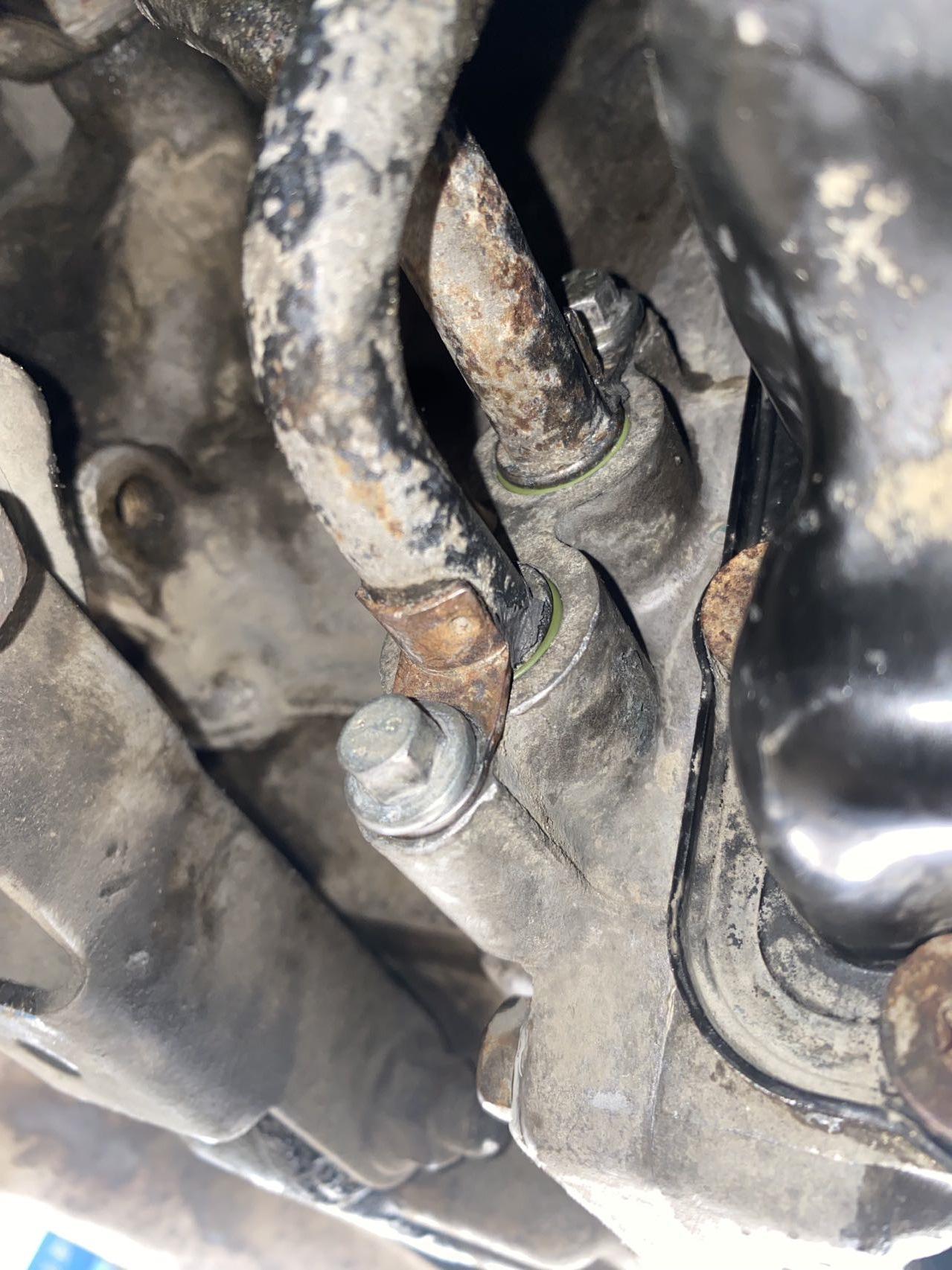 Замена колец трубок охлаждения АКПП — Volvo XC90 (1G), 4,4 л, 2007 года ...