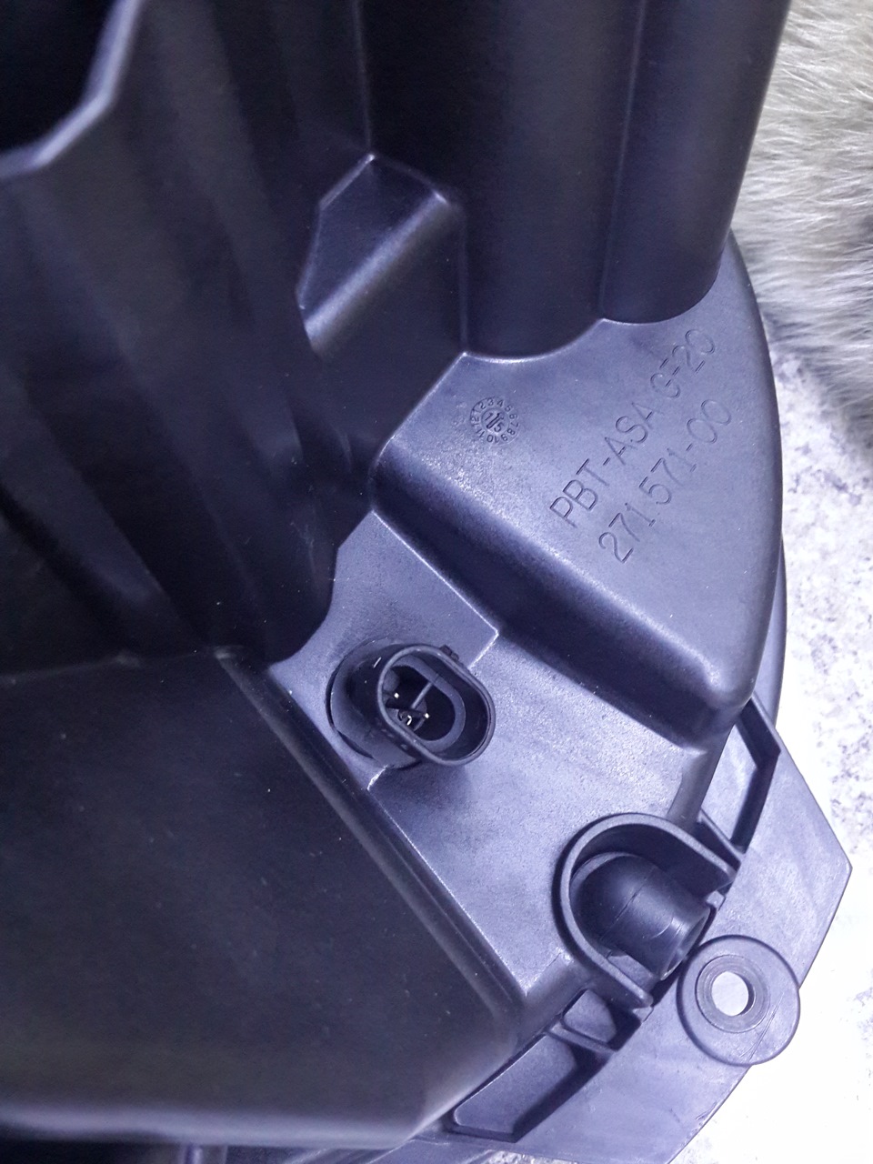 #117 Разъёмы под биксеноновые фары. А0145456226 — Mercedes-Benz G-Class ...