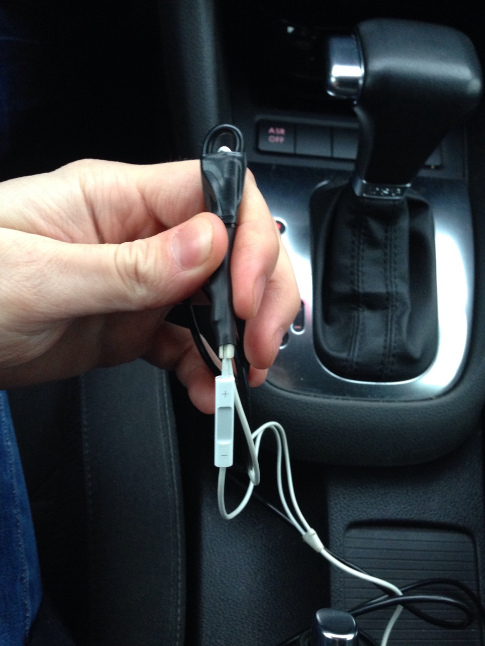 Aux для iphone с механическим управлением — DRIVE2