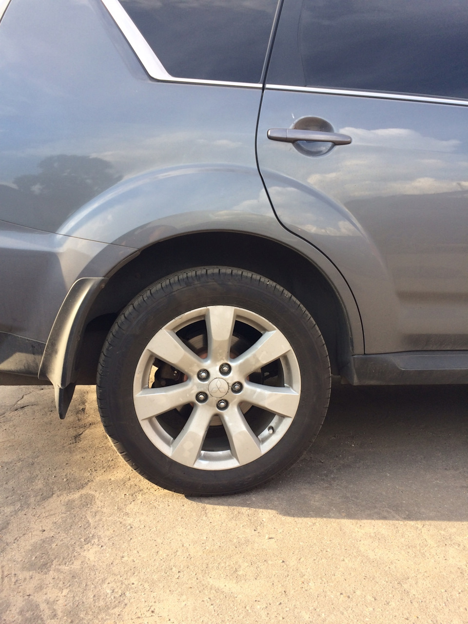 Обновление в подвеске — пружины, шаровая, наконечники — Mitsubishi ...