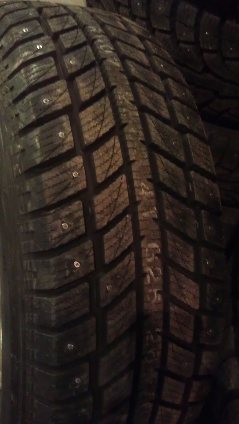 Зимняя китайская резина KingStar Winter Radial — Toyota 4Runner IV, 4 л ...