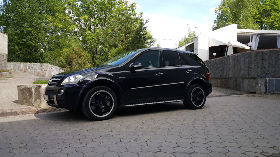 11 ) C63 amg & ml63 exhaust sound — Mercedes-Benz ML 63 AMG (W164), 6,2 ...