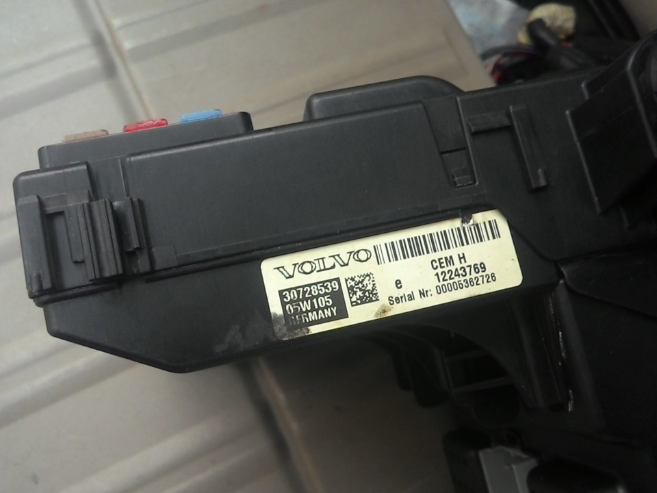 30728539 Блок предохранителей Volvo | Запчасти на DRIVE2