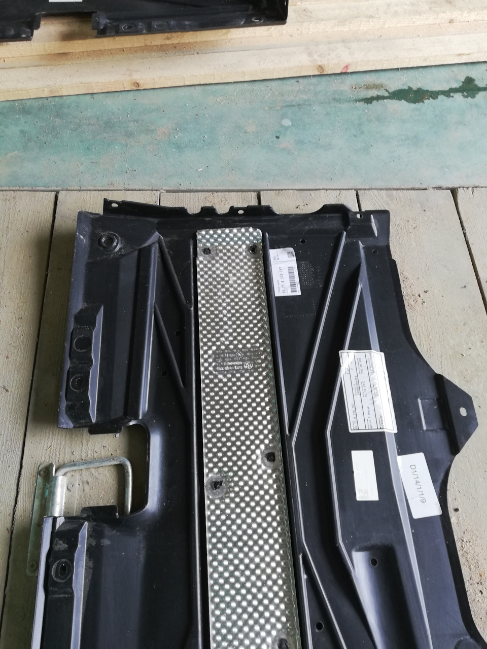 Немного новых запчастей, оригинал. — BMW 5 series (E39), 3 л, 2001 года ...