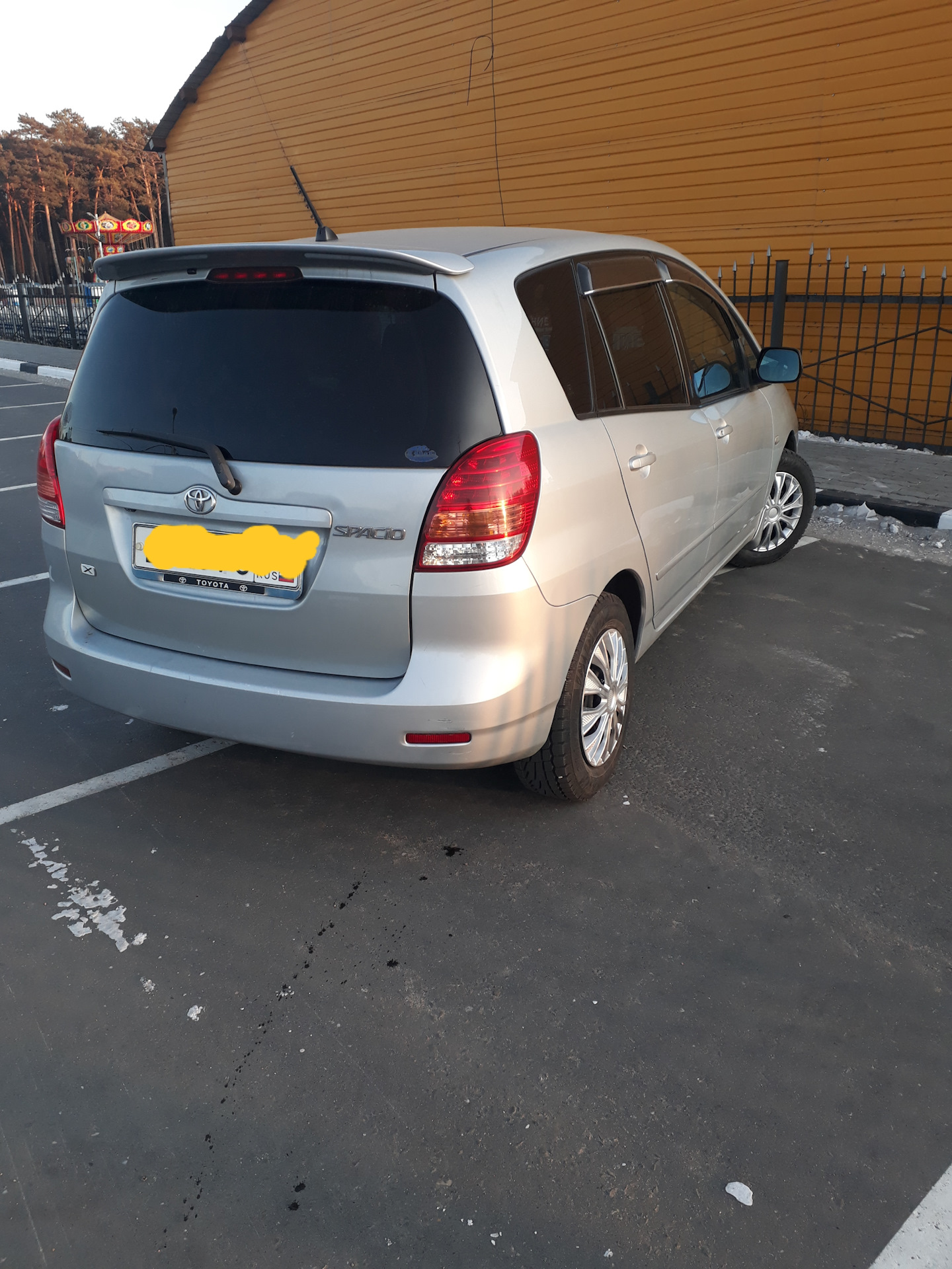 Переобулся — Toyota Corolla Spacio (E121), 1,5 л, 2003 года | шины | DRIVE2