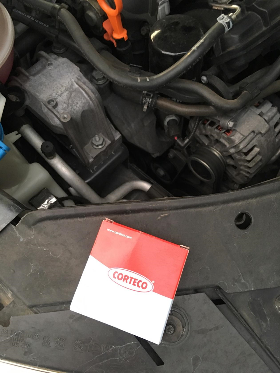 Задний сальник коленвала — замена, расходники и мелочёвка. — Volkswagen ...