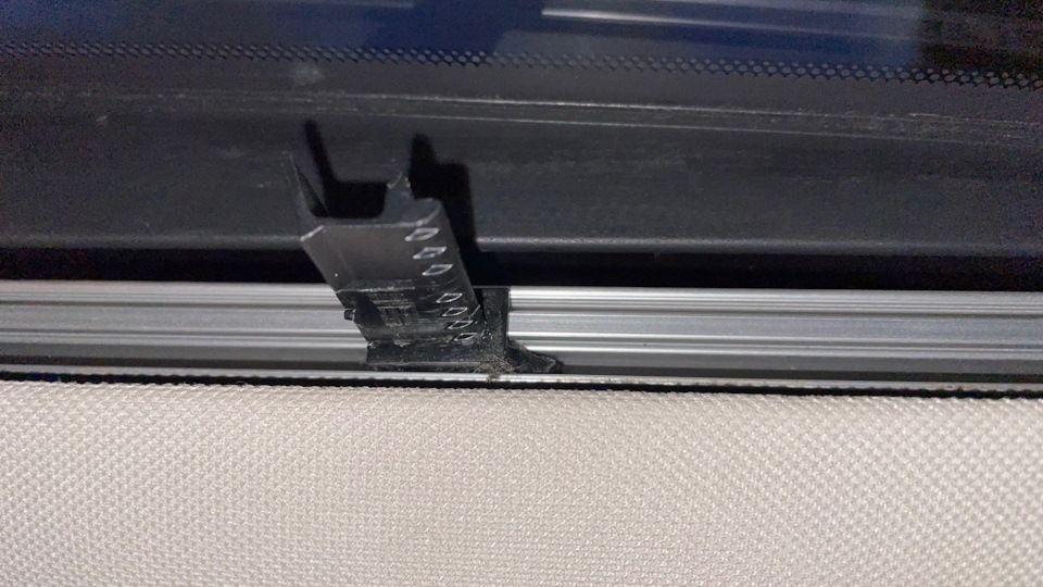 Задняя шторка люка — Nissan Maxima VII (A35), 3,5 л, 2015 года ...