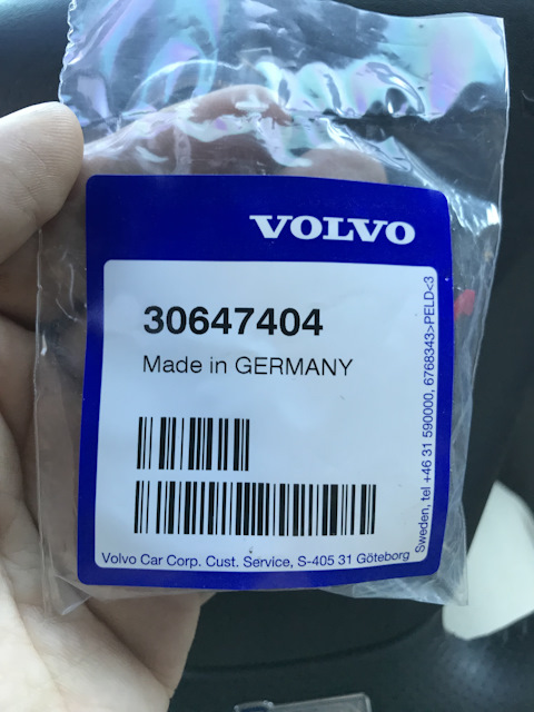 30647404 Заглушка радиатора PLUG Volvo | Запчасти на DRIVE2
