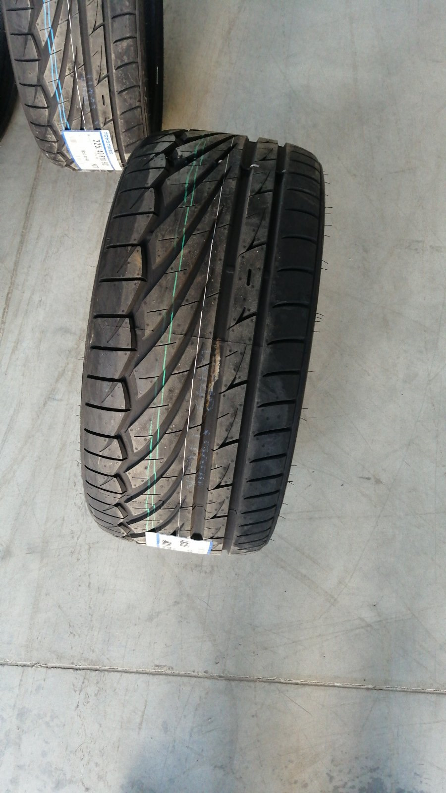 Toyo Proxes TR1 R18… — Nissan Skyline (R34), 2,5 л, 1998 года | шины ...