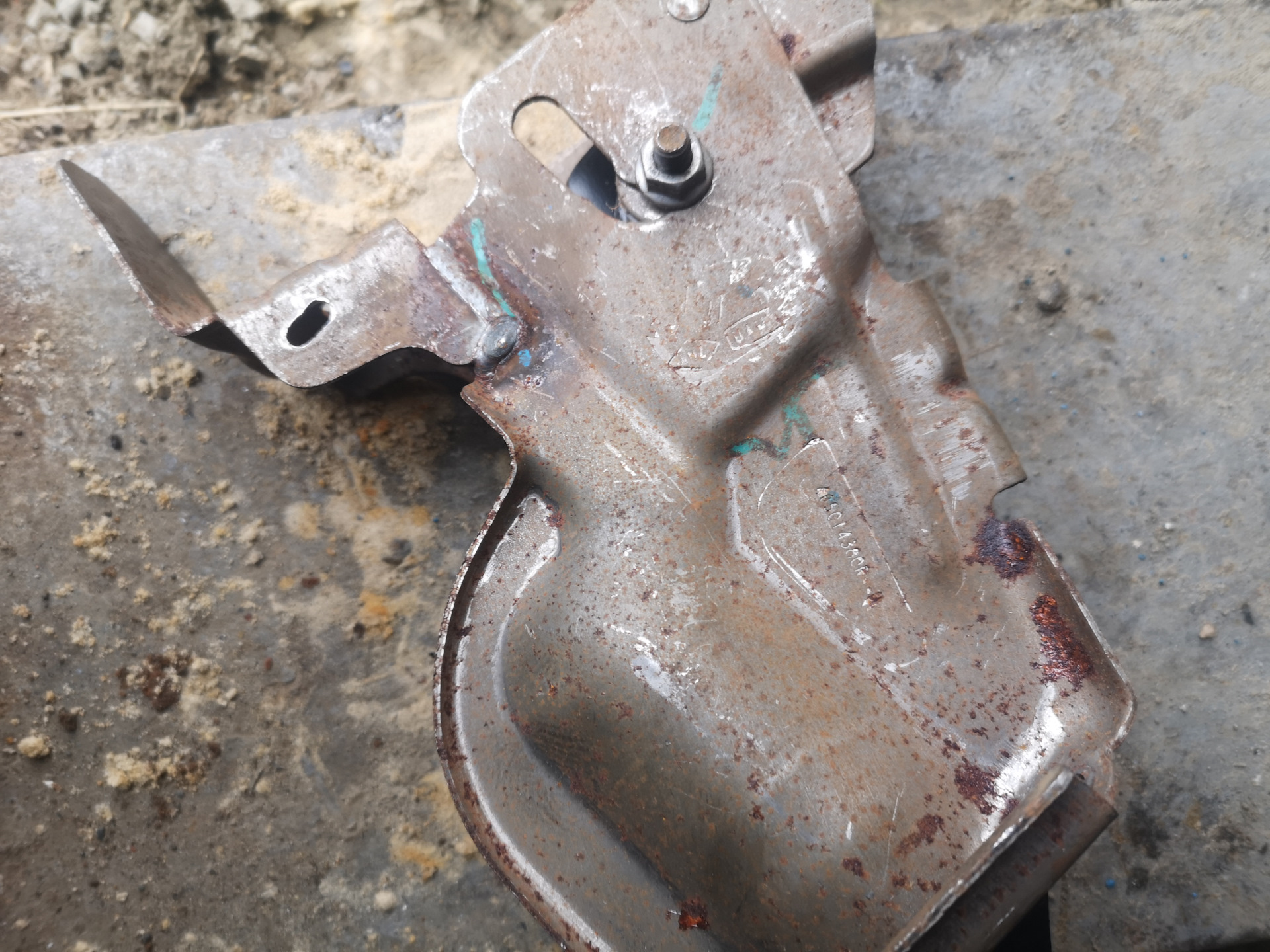 Умер актуатор переключения передач и подготовка к установки МКПП — Lada ...