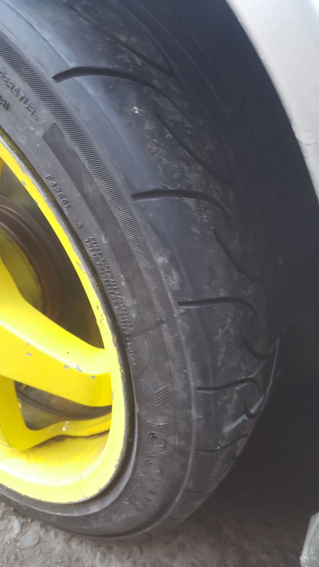 купили полуслики Yokohama ADVAN Neova AD08 — Toyota Altezza, 2 л, 2000 ...