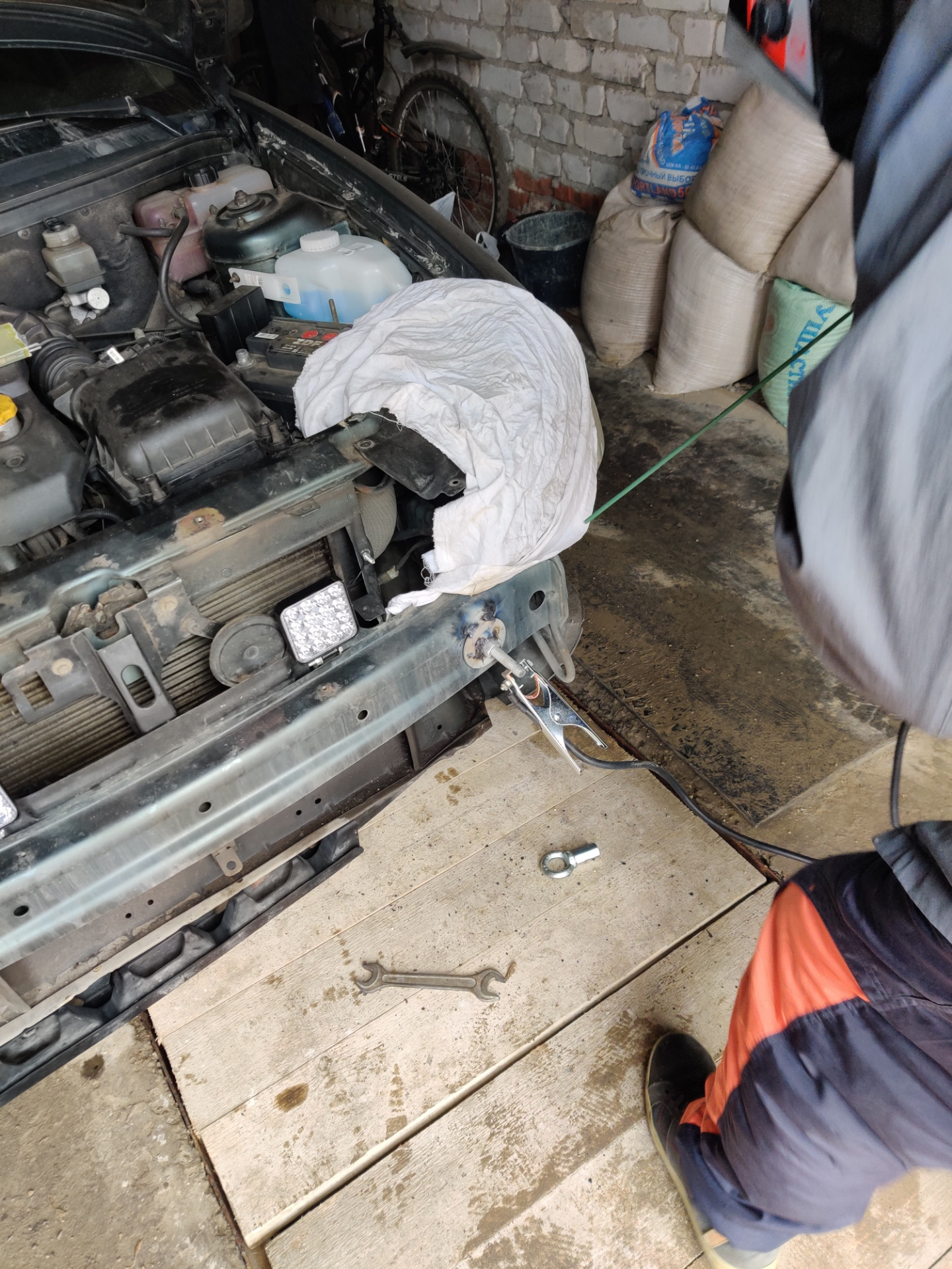 Крюк в Приору 1 с бампером от Приоры 2 — Lada Приора хэтчбек, 1,6 л ...