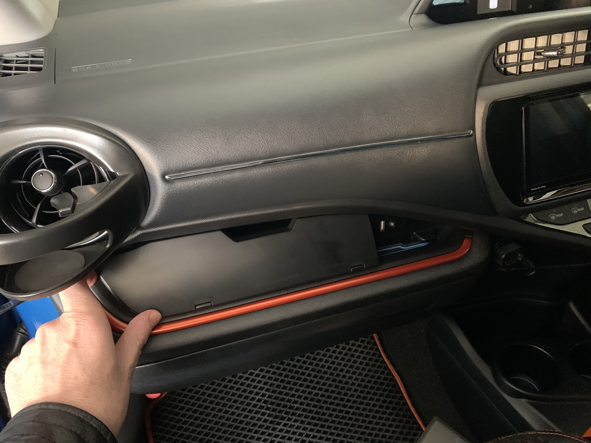 Мороз ударил, отвалился бензонасос — Audi 100 (C3), 2,2 л, 1989 года ...