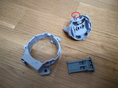 5K0941109C Гнездо патрона лампы VAG | Запчасти на DRIVE2