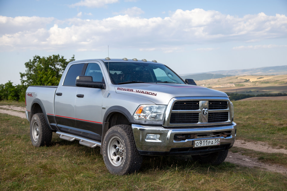 В Крым в 2024 году. Не так много треша, как в 2023. Часть 1 — Dodge Ram, 5,7 л, 2011 года ...