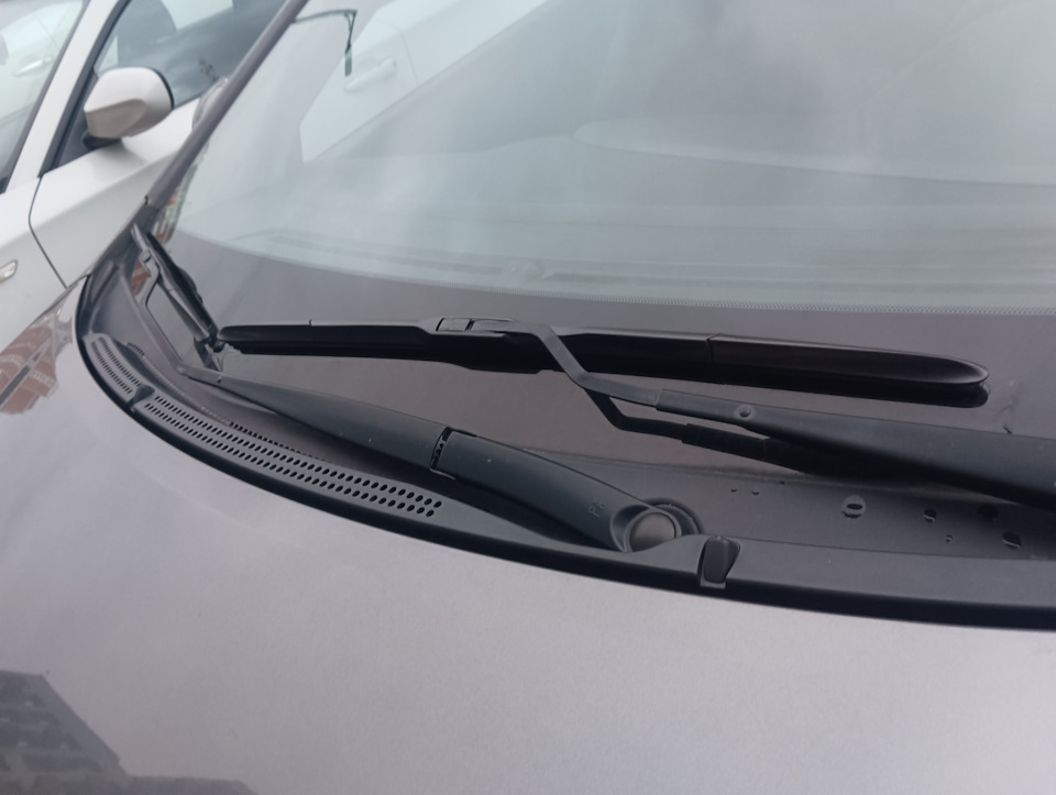 Гибридные щетки стеклоочистителя 🥛от комплектации Престиж — KIA Rio (3G ...