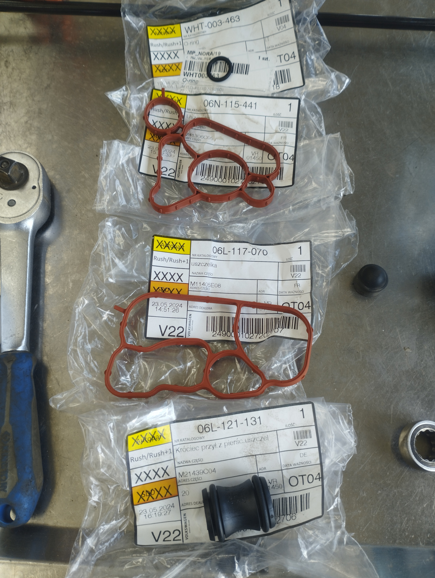 Замена прокладок масляного теплообменника 1.8 CJSA — 2 — Skoda Octavia ...