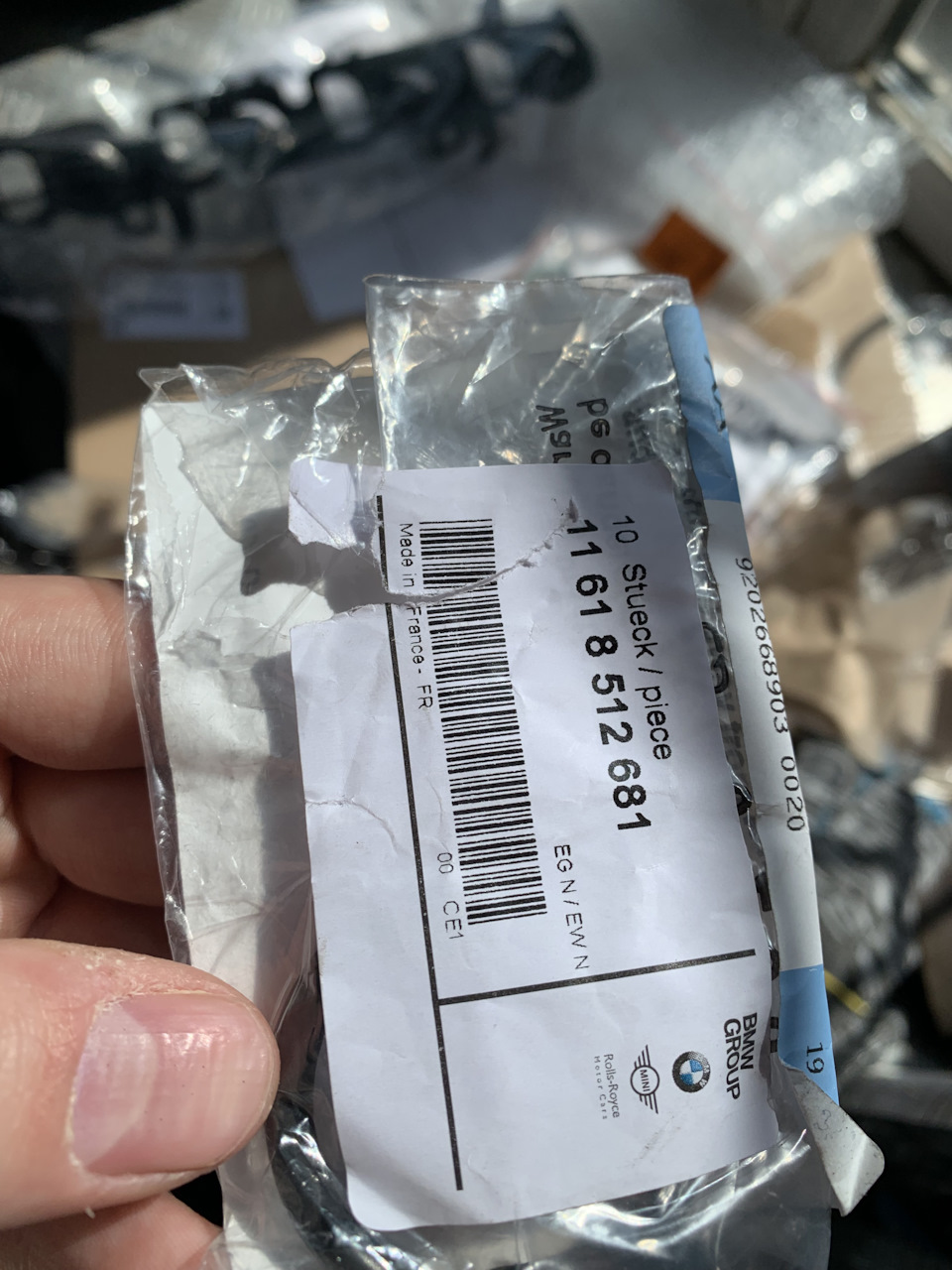 Чистка впуска+ чистка каналов и замена прокладки клапанной крышки — BMW ...