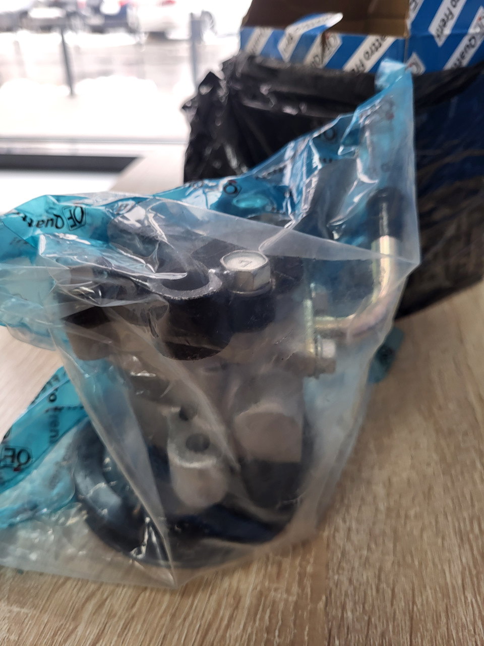 Насос ГУР MB636520 — Mitsubishi Pajero (1G), 2,5 л, 1989 года ...