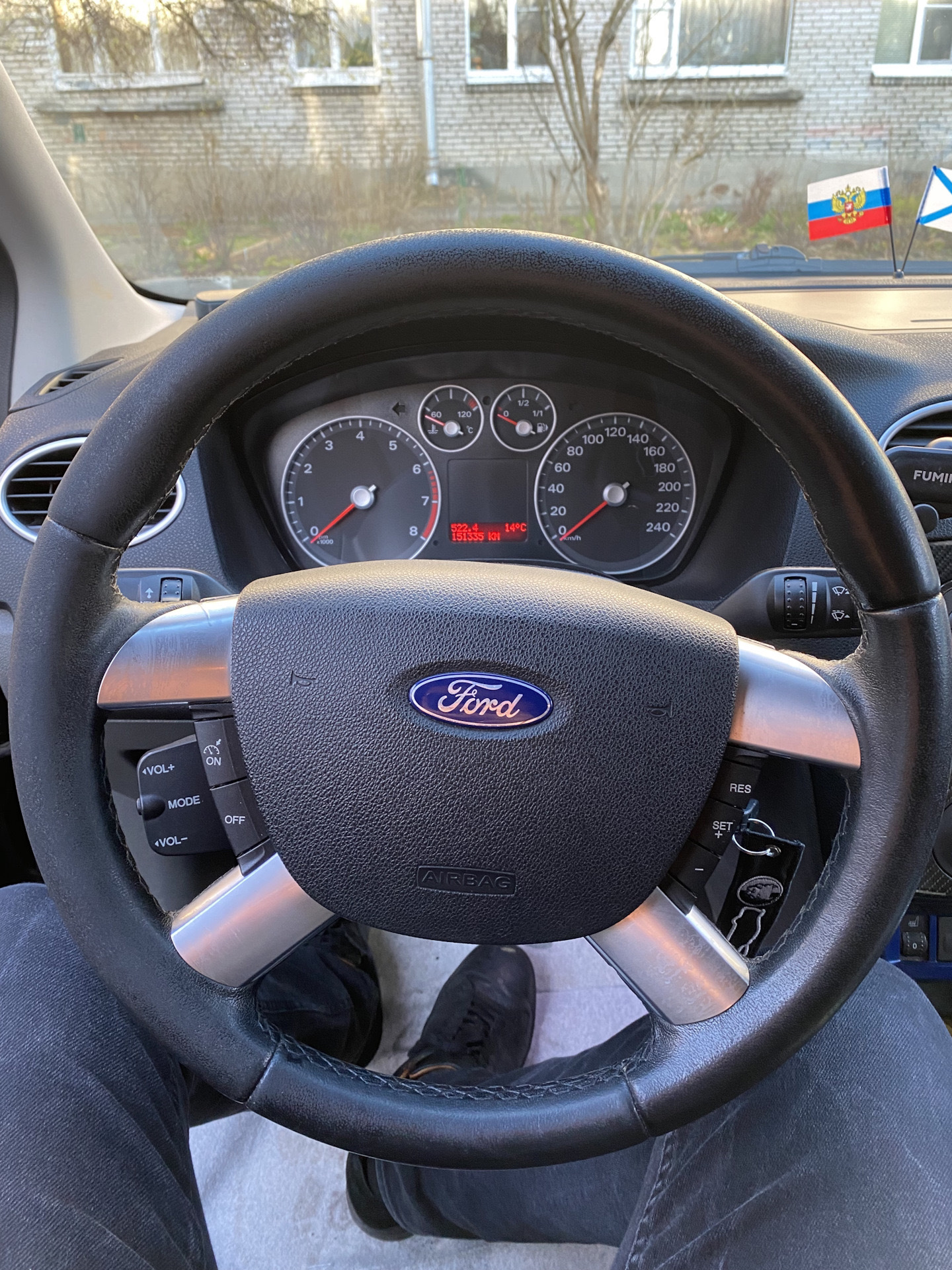 Рековер для руля спустя пол года — Ford Focus II Hatchback, 1,6 л, 2007 ...
