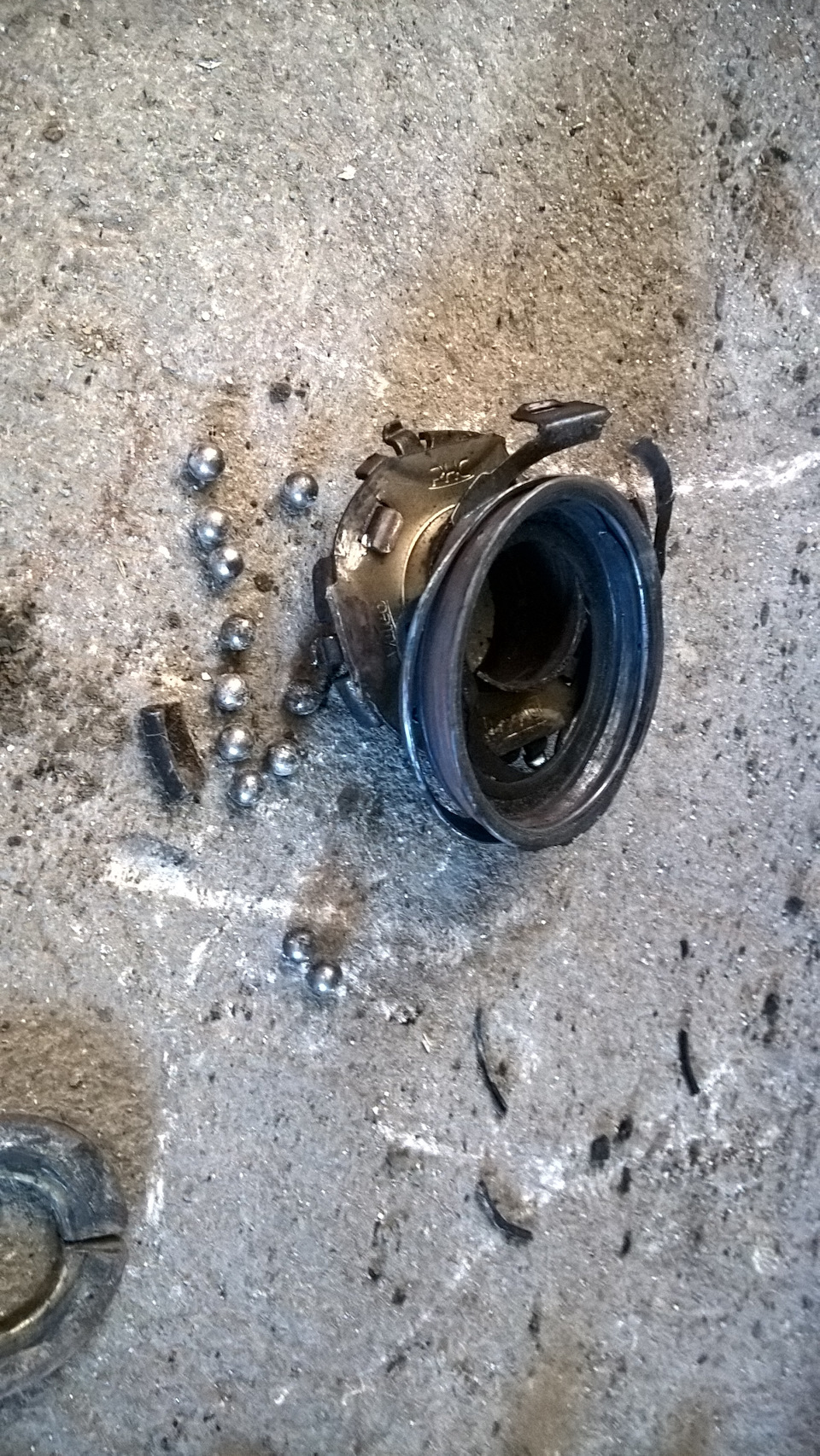 Замена вилки сцепления, ходовая, ТО — Mitsubishi Grandis, 2,4 л, 2006 ...