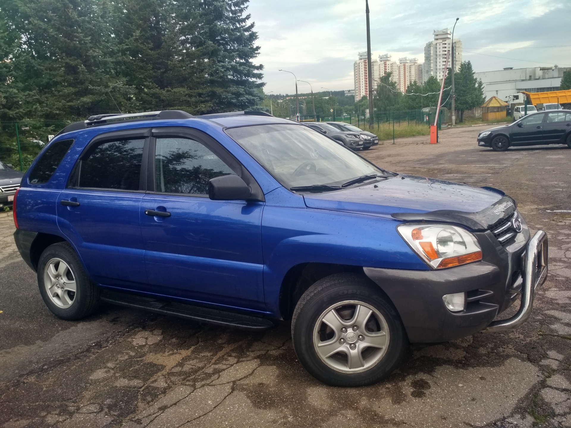 Установка подножек на Киа Спортейдж 2. — KIA Sportage (2G), 2 л, 2004 ...