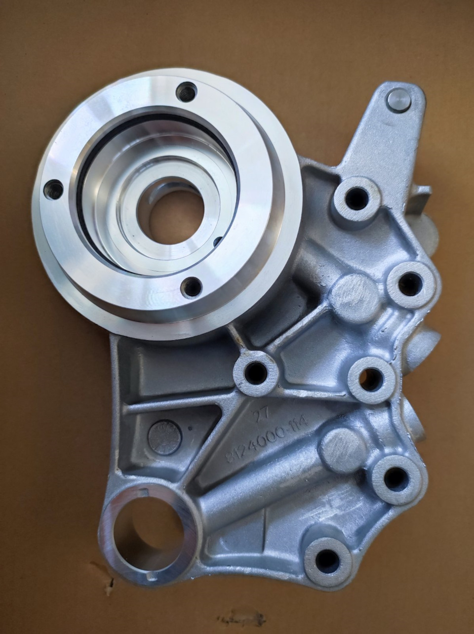 B19307 Опорный кронштейн распредвала BORSEHUNG | Запчасти на DRIVE2