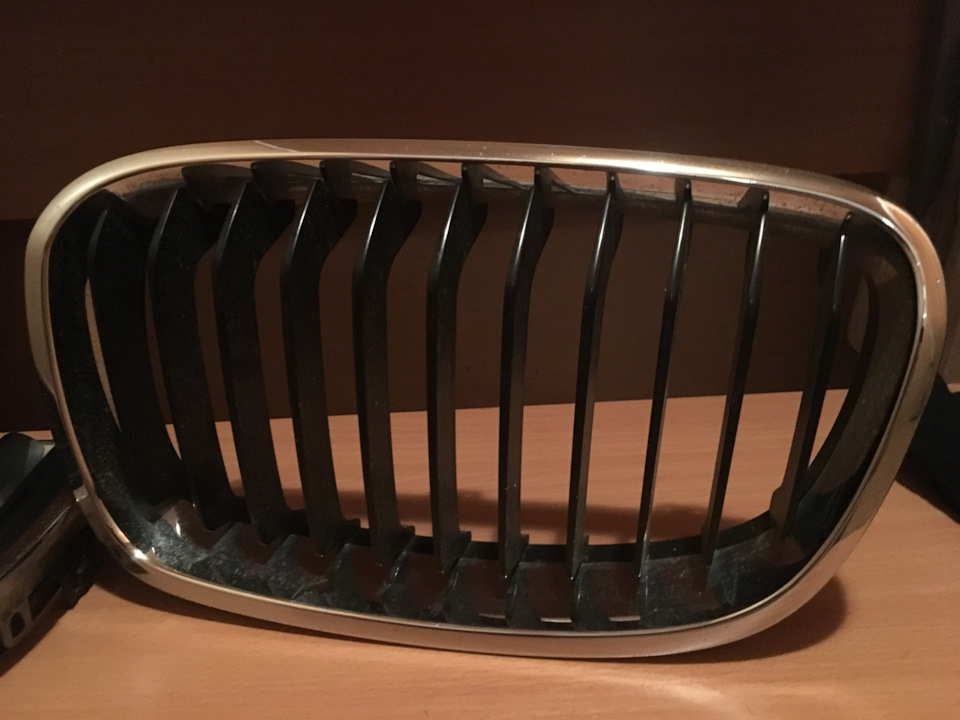 51137239021 Декоративная решетка Л Пд BMW | Запчасти на DRIVE2