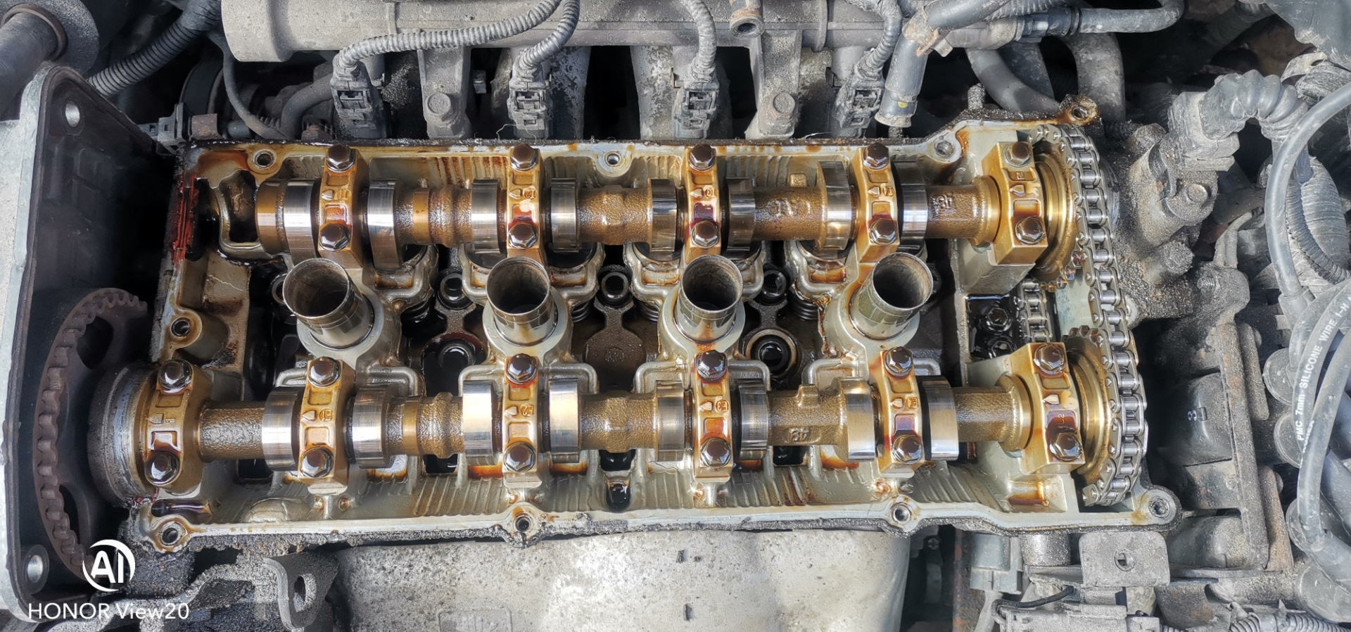 Замана прокладки крышки клапанов — Hyundai Getz, 1,4 л, 2008 года ...