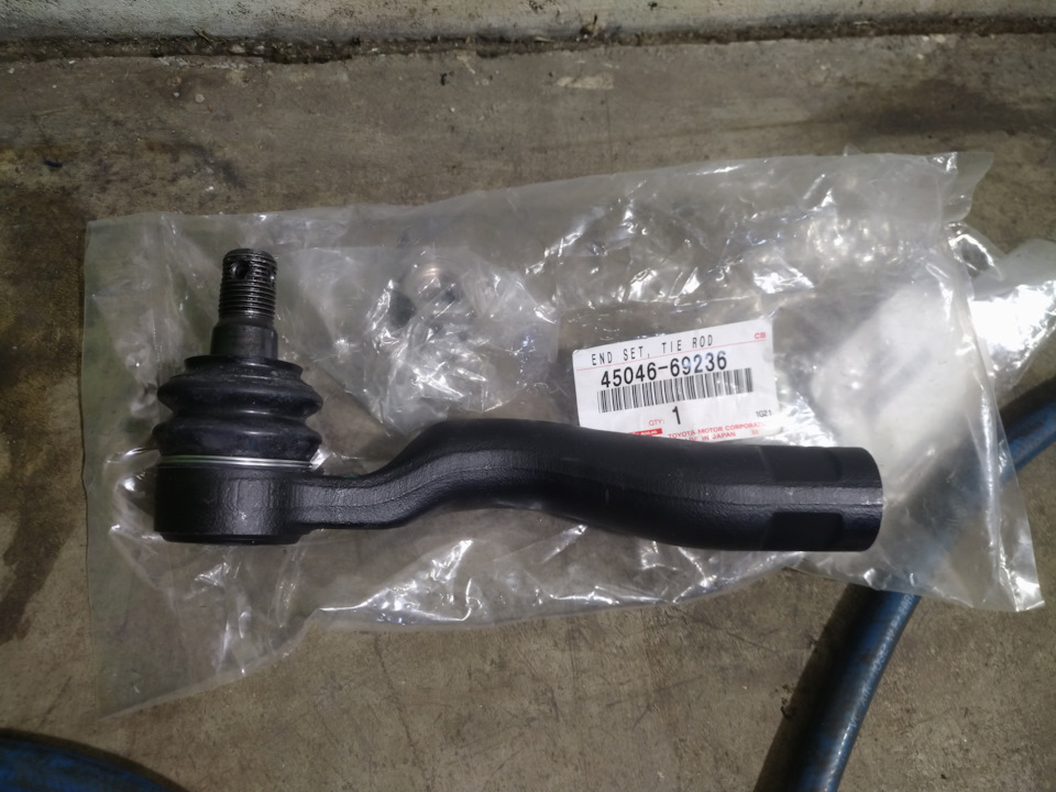 4504669236 Наконечник рулевой тяги правый OEM TOYOTA LEXUS | Запчасти ...