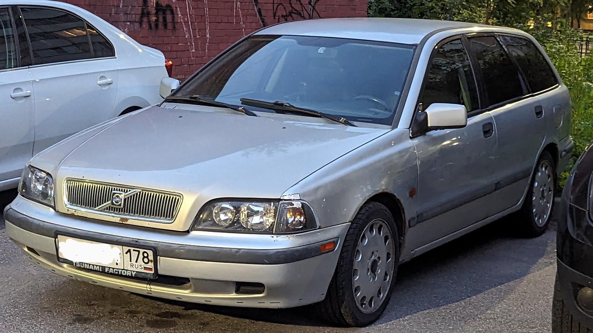 Volvo V40 (1G) 1.8 бензиновый 1999 | 1.8АТ на DRIVE2