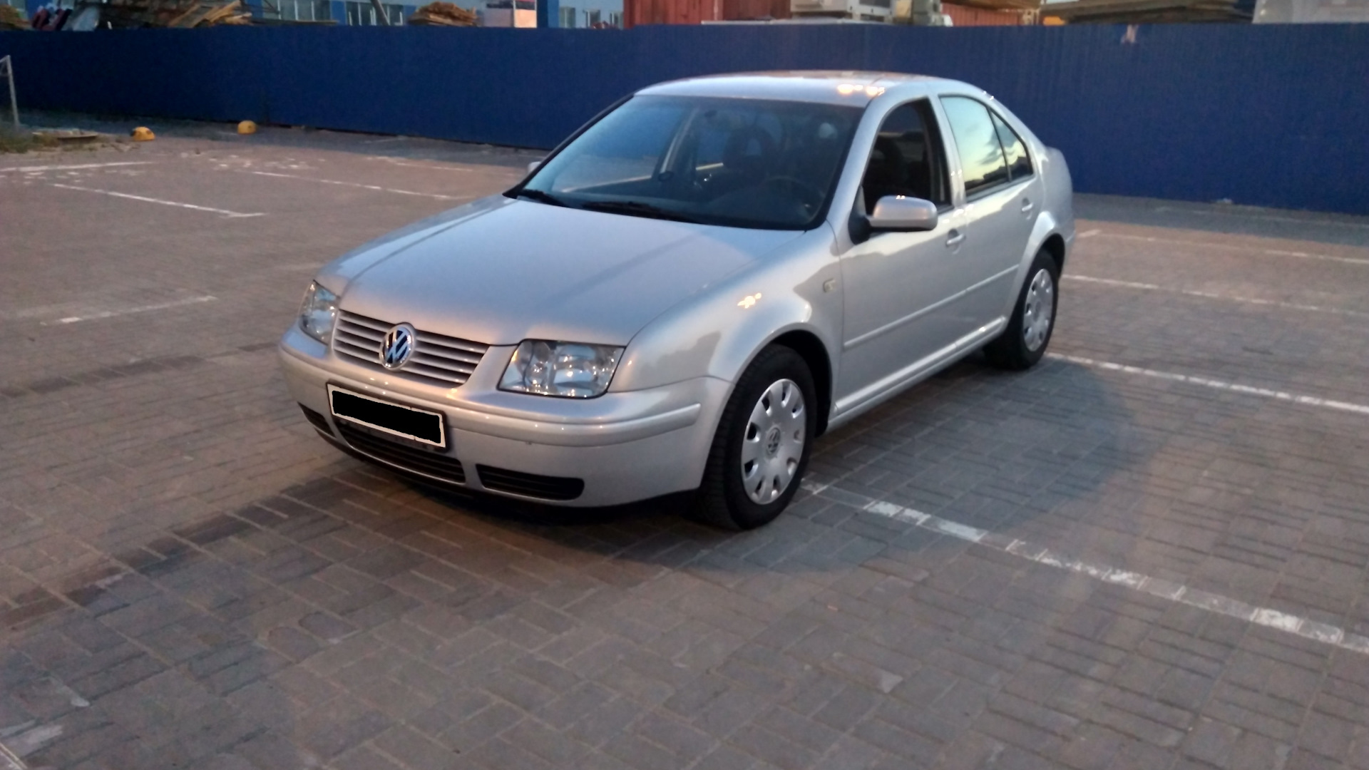 Volkswagen Bora (1G) 1.9 дизельный 1999 | 1.9 tdi, ajm 115л.с. 6ст на ...
