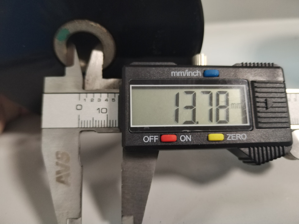 оригинал Hyundai-KIA 55160M0000 против аналога SpeedMate SMBKH054 ...