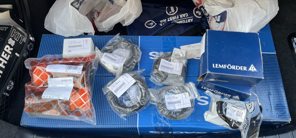 Замена передних стоек, пружин и по мелочи — BMW 5 series (F10), 2 л ...